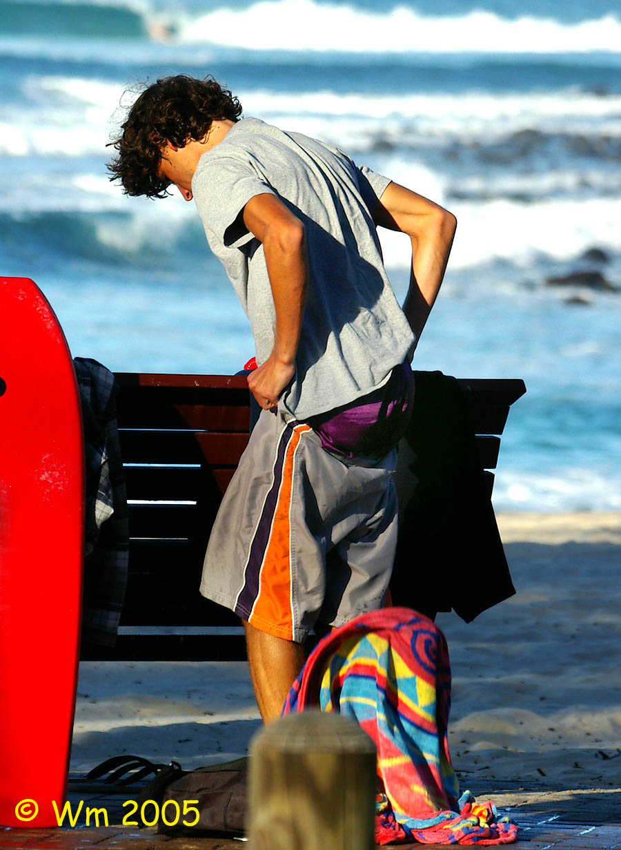 Satins at beach - Silkyboys